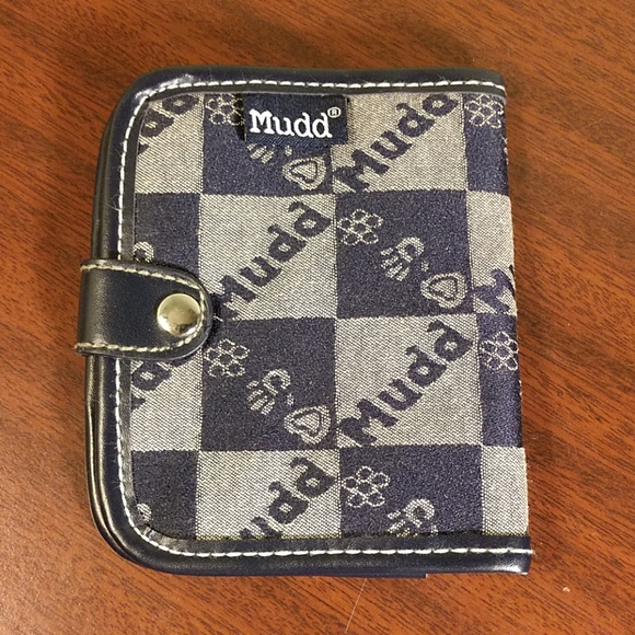 Mudd | Accessories | Mudd Blue Bifold Wallet | Poshmark